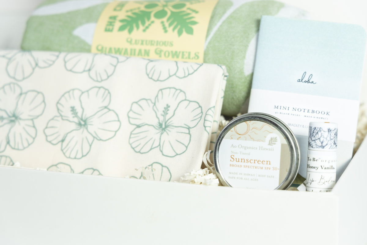 "Ultimate Vacation" Gift Set – Me Ke Aloha | Gifts From Hawai’i